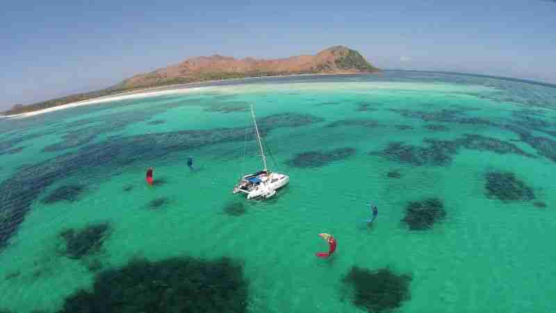 Yacht For Rent Coron | Boat rental in Palawan | The Luxe Guide