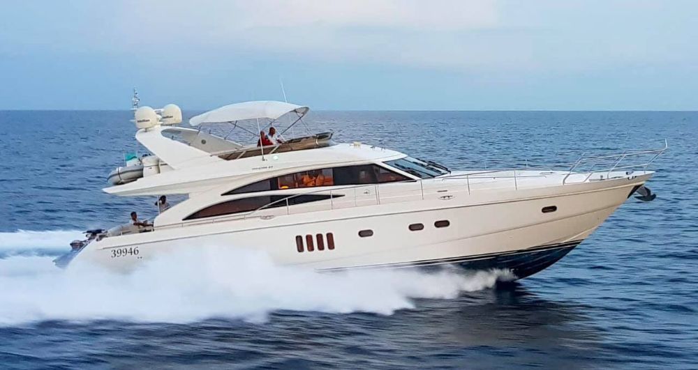 Princess Flybridge 67 - The Luxe Guide