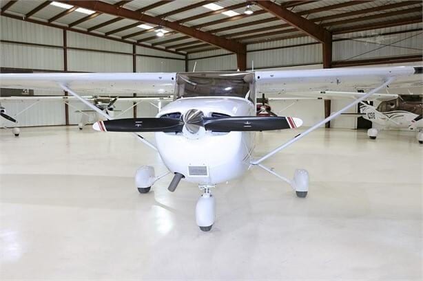 Private jet for rent in Philippines | Luxury Helicopter Charter | The ...