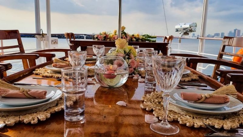 Luxury Superyacht - Party in Manila - The Luxe Guide
