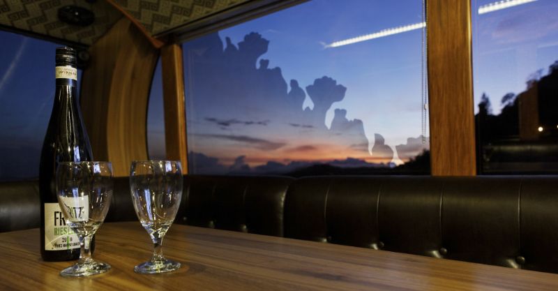 Luxury Bus - The Luxe Guide