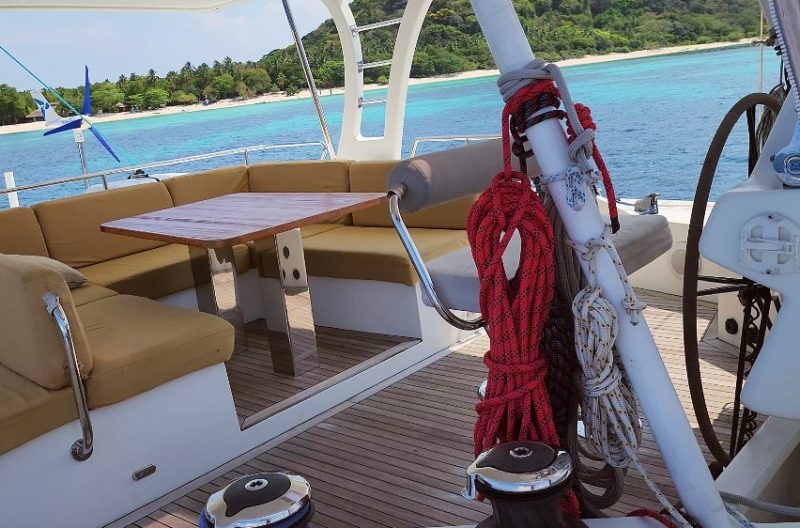 #1 Luxury Marketplace Philippines - The Luxe Guide