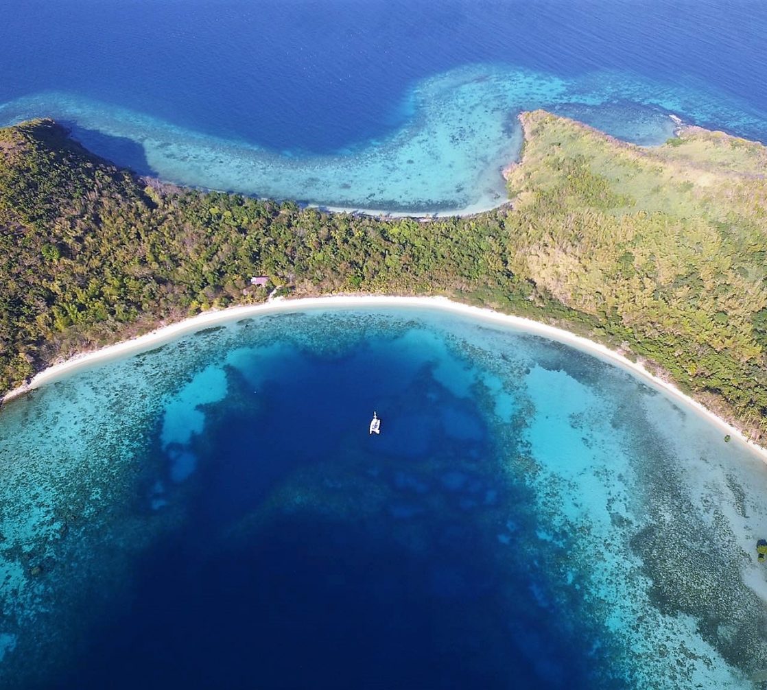 Coron to El Nido Expedition | Dean 44 Catamaran - The Luxe Guide