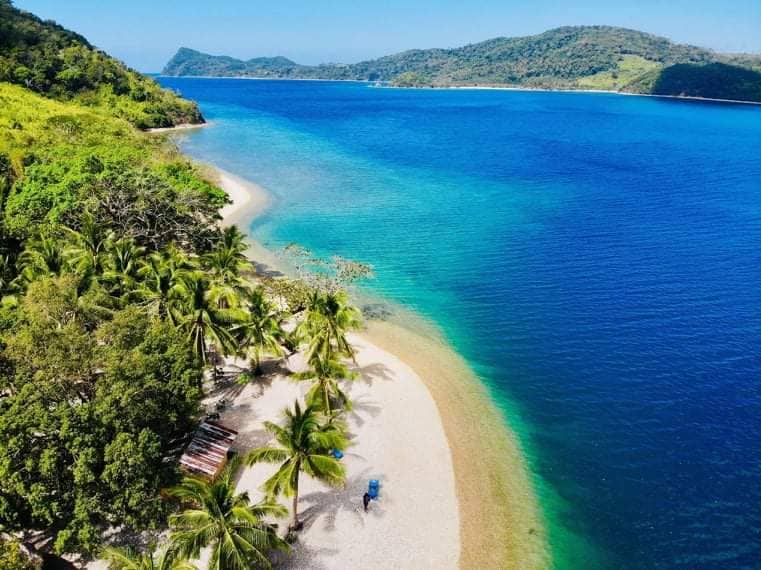 Stunning Island in Palawan - The Luxe Guide