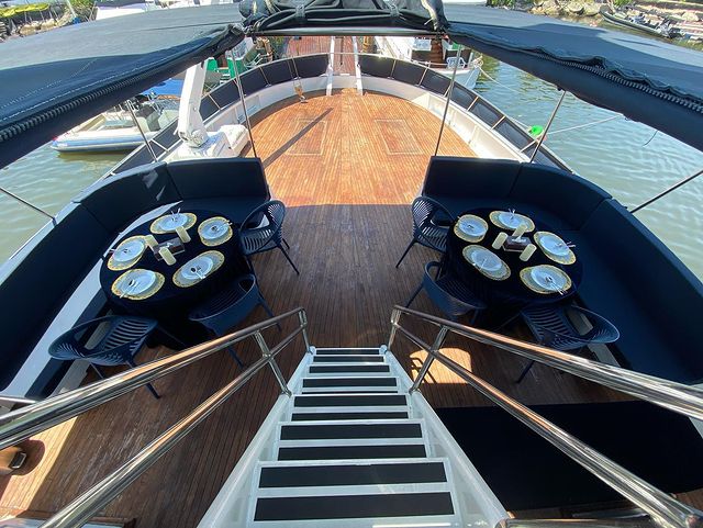 Luxury Superyacht For Rent Manila - The Luxe Guide