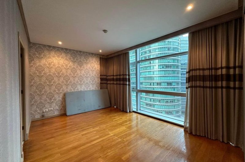 Forbes Park - The Luxe Guide