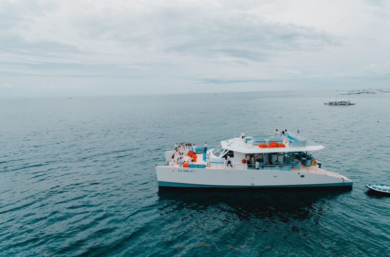 12 Best Yachts For Rent in Cebu | Boats Rental Mactan The Luxe Guide