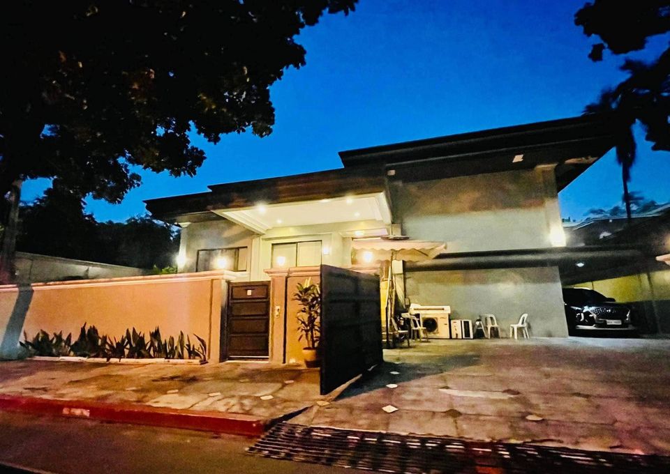 Dasmarinas Village - The Luxe Guide