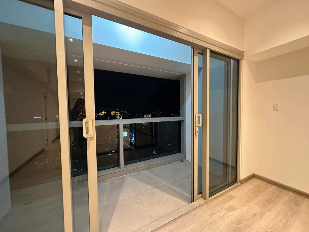 One Shang Upgraded 2 Bedroom - The Luxe Guide