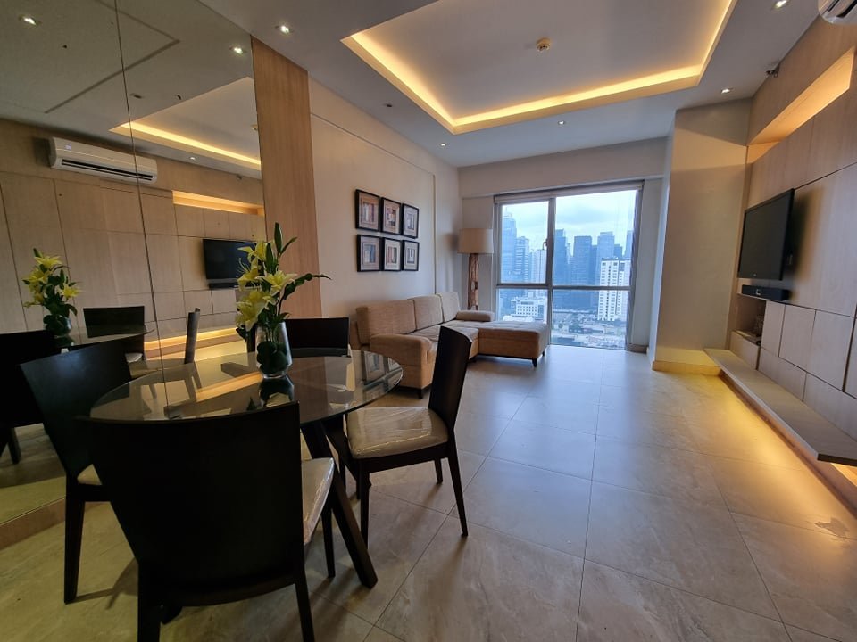 1 Bedroom unit in Infinity Tower Makati - The Luxe Guide