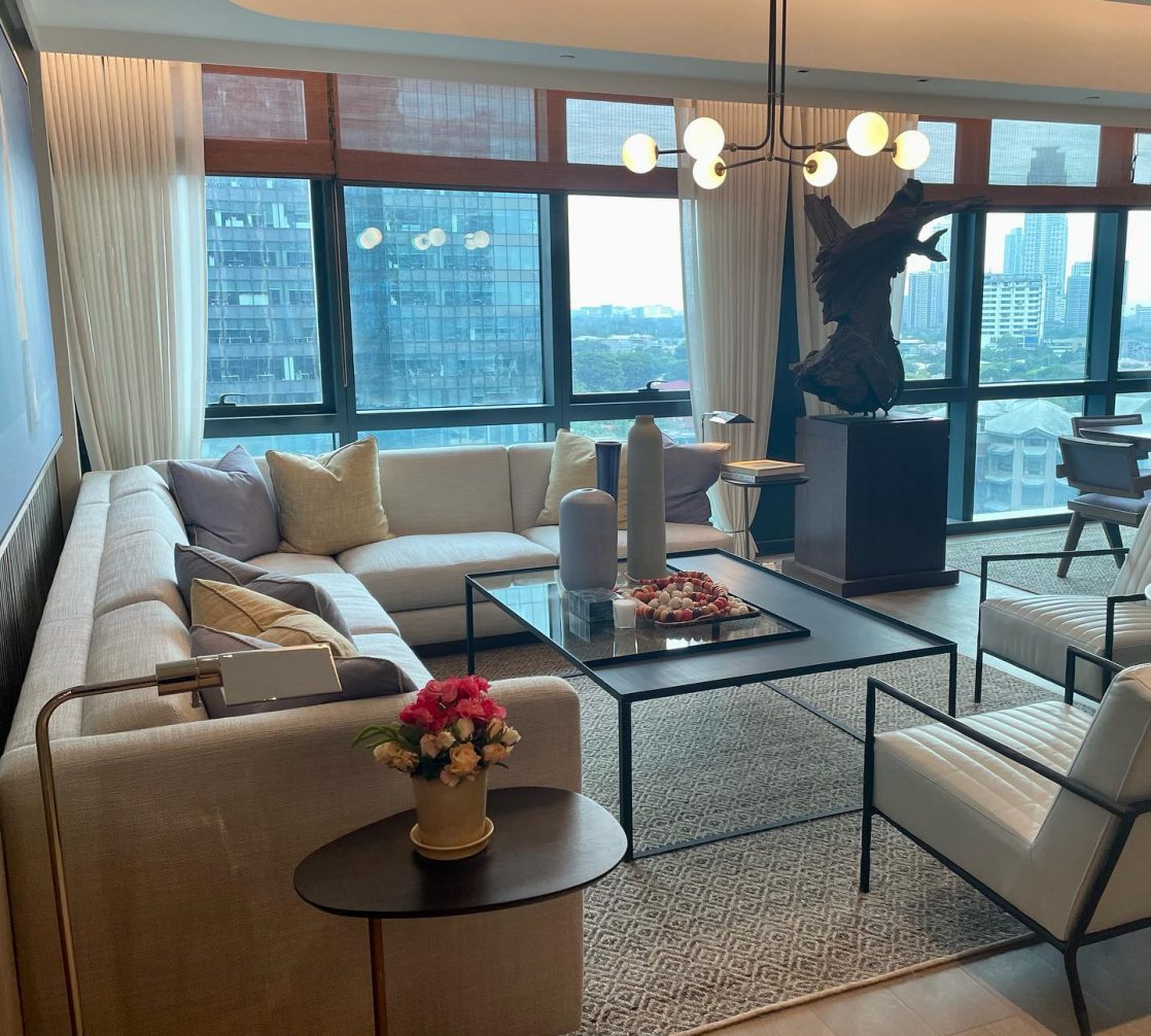 3 Bedrooms in Balmori Suites Rockwell - The Luxe Guide