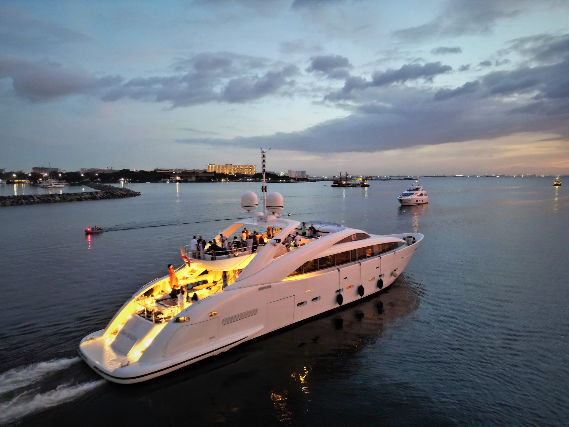 Luxury Superyacht For Rent Manila - The Luxe Guide